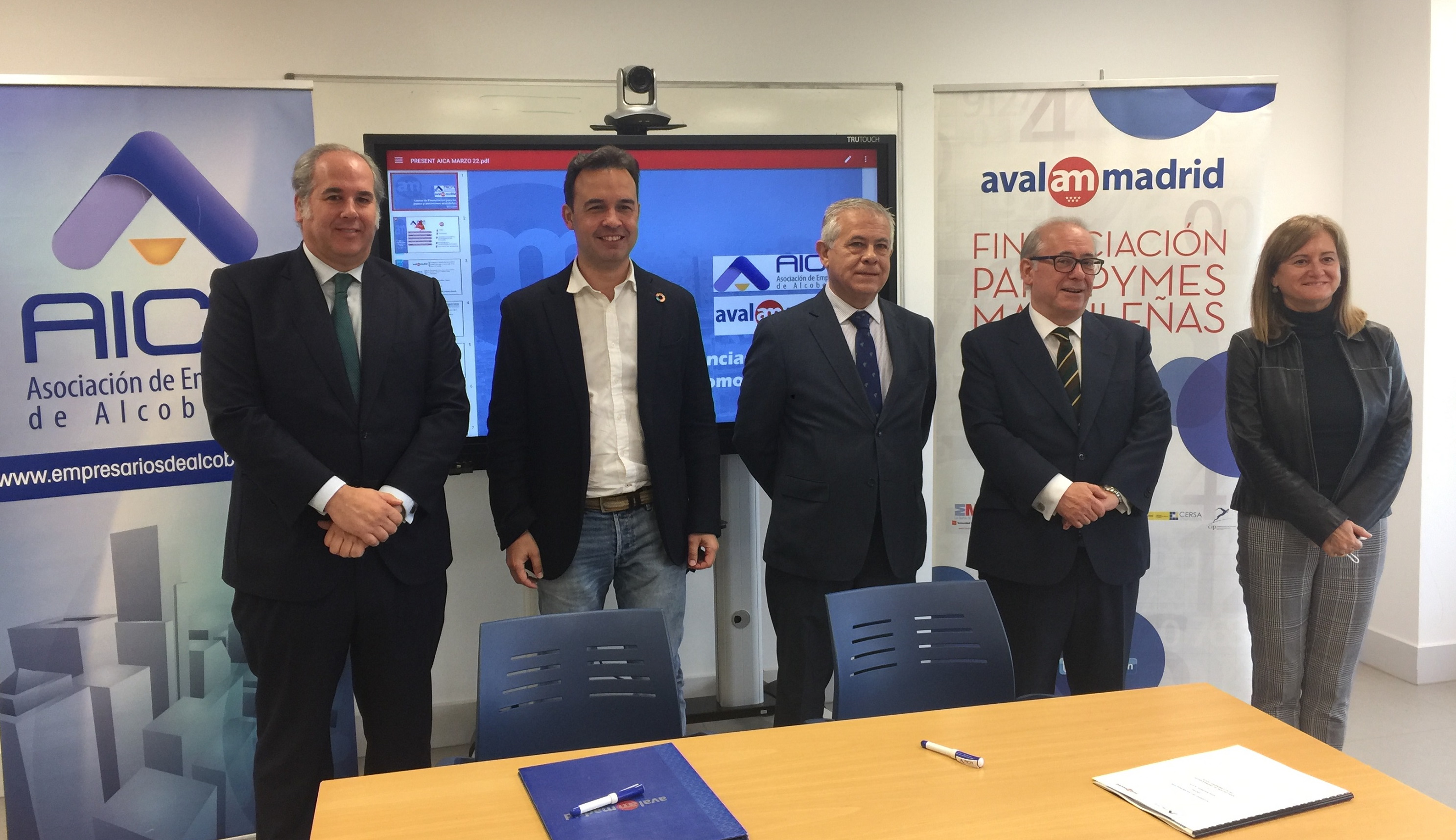 Avalmadrid y la Asociación de Empresarios de Alcobendas firman un acuerdo para apoyar la ...